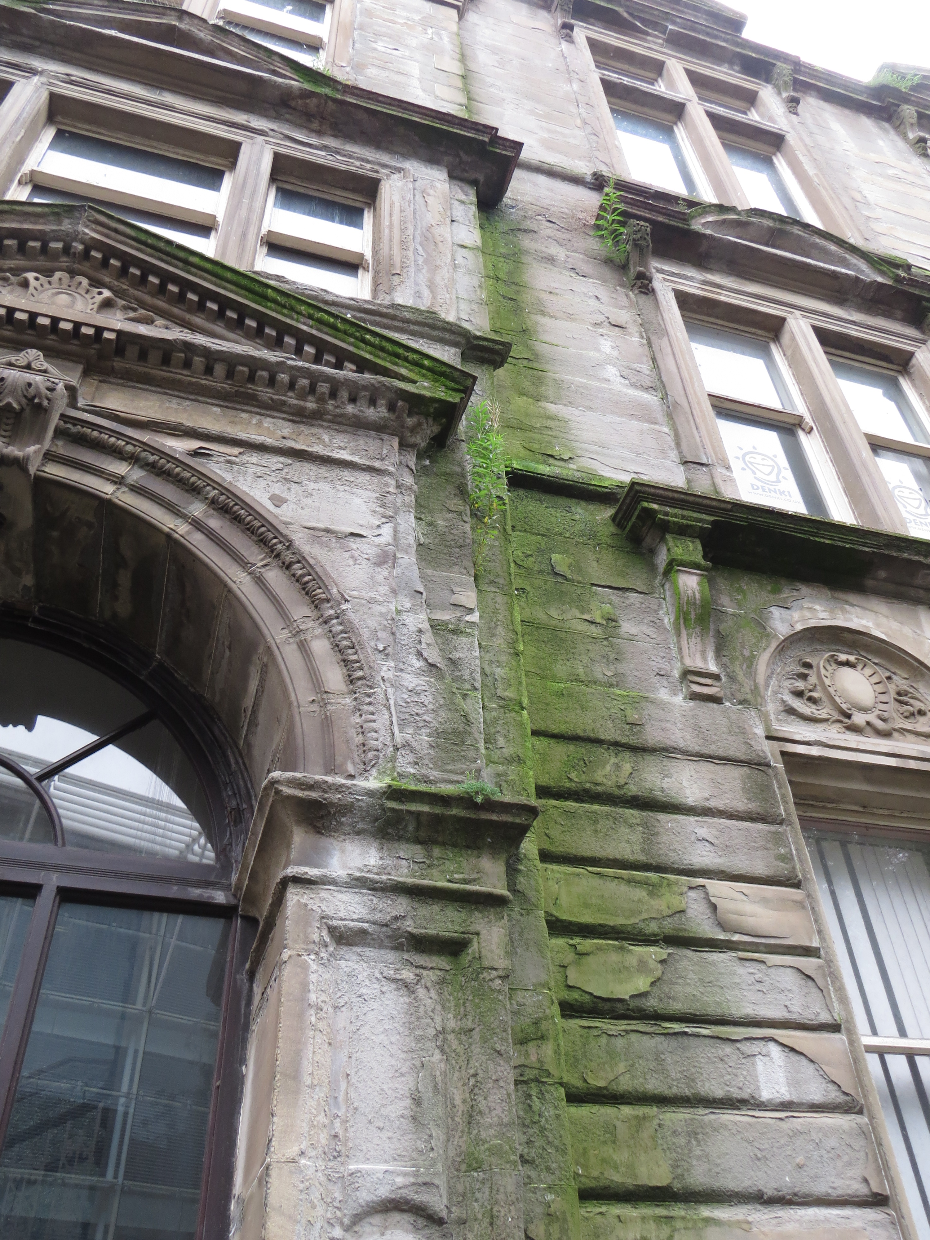 Bugwoman on Location – Dundee: ‘I Was a Stranger, and Ye Took Me In ...
